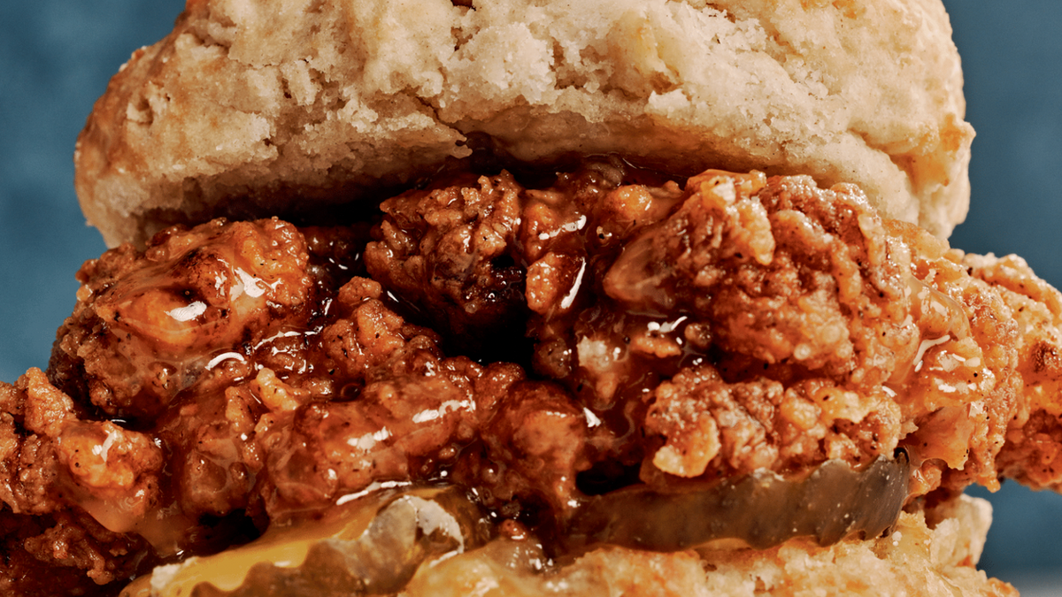 These Southern Biscuits Are The Bomb — Here’s One Homemade Biscuit Rec ...